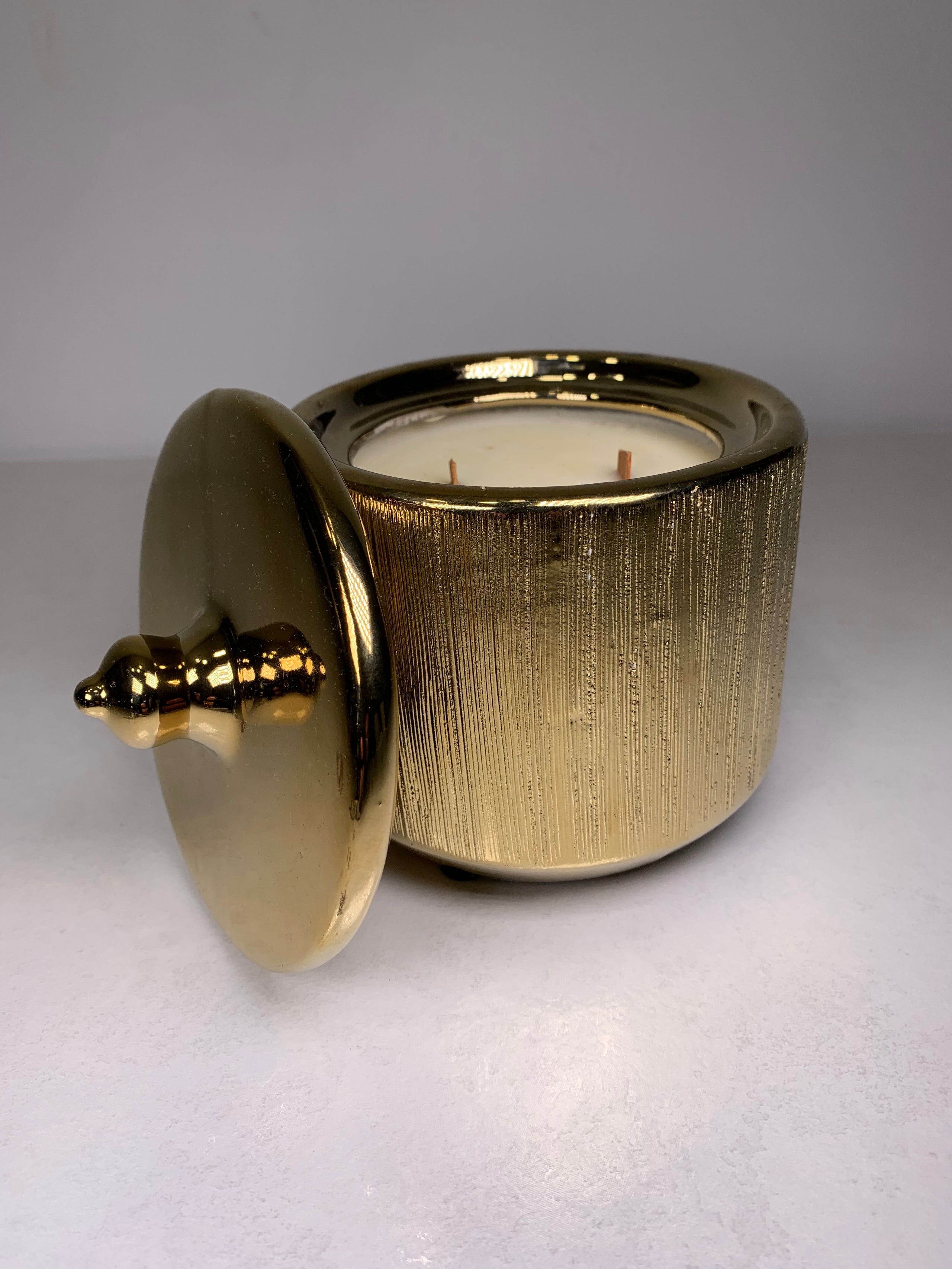 Royal Candle | Flower Fashions on King